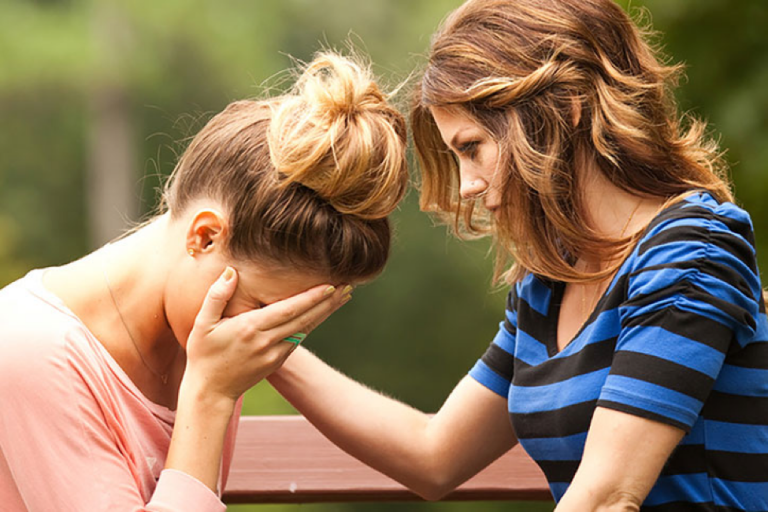 7 Wayst To Cope With a Toxic Parent | Online Counseling Can Help!